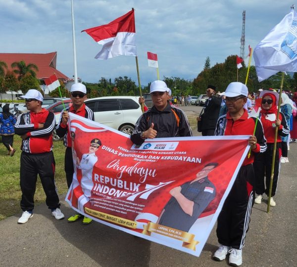 Sambut HUT RI Ke 77, DikBud Konut Tampilkan Tujuh Barisan Defile Terunik - Nesiapost.com